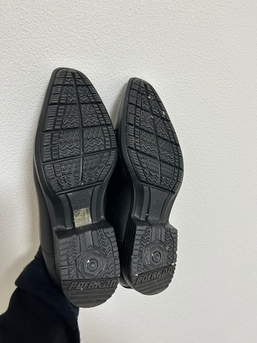 評判以上に良い！Poerkanビジネスシューズのサイズ感や履き心地をレビュー | チャライフ